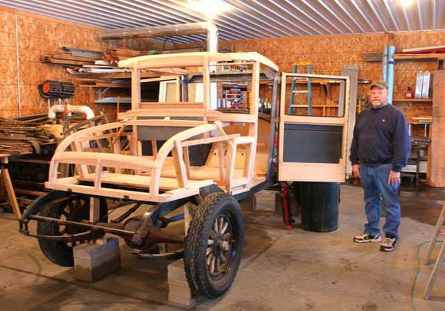 Chris Andrews reconstructs antique cars wood frame - SWNews4U
