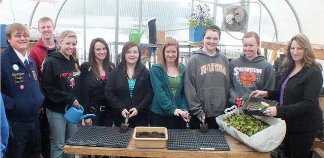 FFA gets $2,500 Food for All grant to start garden project - SWNews4U