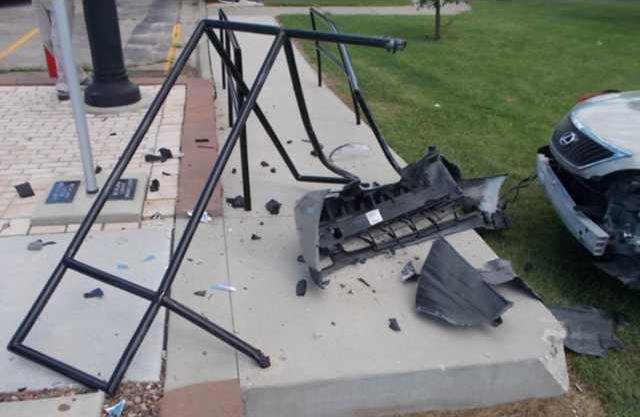 Veterans Memorial ramp damaged in vehicle accident - SWNews4U