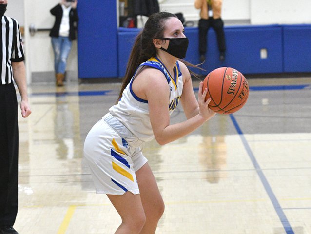 Lancaster's Kelly scores 1,000th career point in win over Southwestern ...