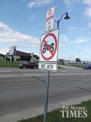 Monroe Installs ATV Signage - Monroe Times