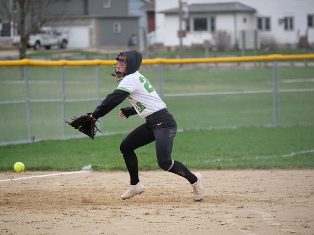 Vikings rely on pitching, defense - Monroe Times