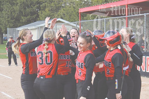 Roidt’s home run not enough - Monroe Times