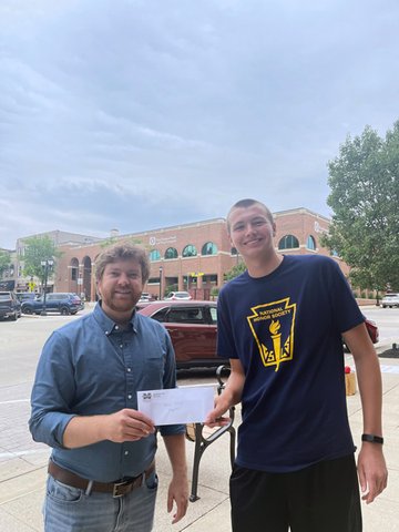 Pay It Forward gives to Main Street Monroe - Monroe Times