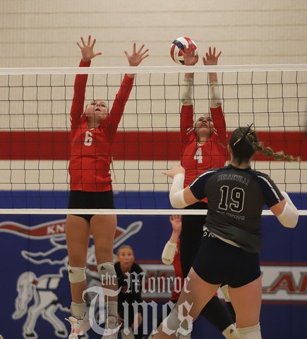 VB Belleville at New Glarus 10-10-23 - Monroe Times