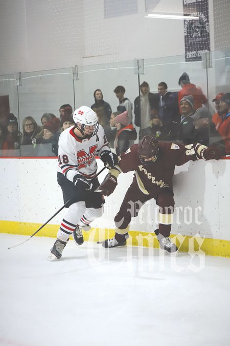 Edgewood continues hot streak, defeats Monroe 9-1 - Monroe Times