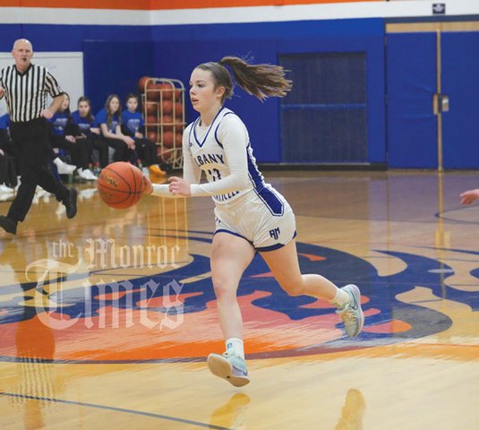 Comets pick up speed in regionals - Monroe Times