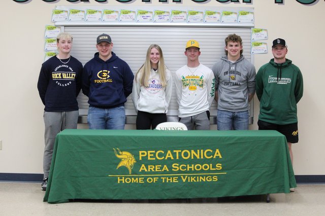 Vikings Sign for Bright Futures - Monroe Times