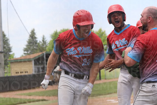 Verona walks off Belleville in Western Semifinal - Monroe Times